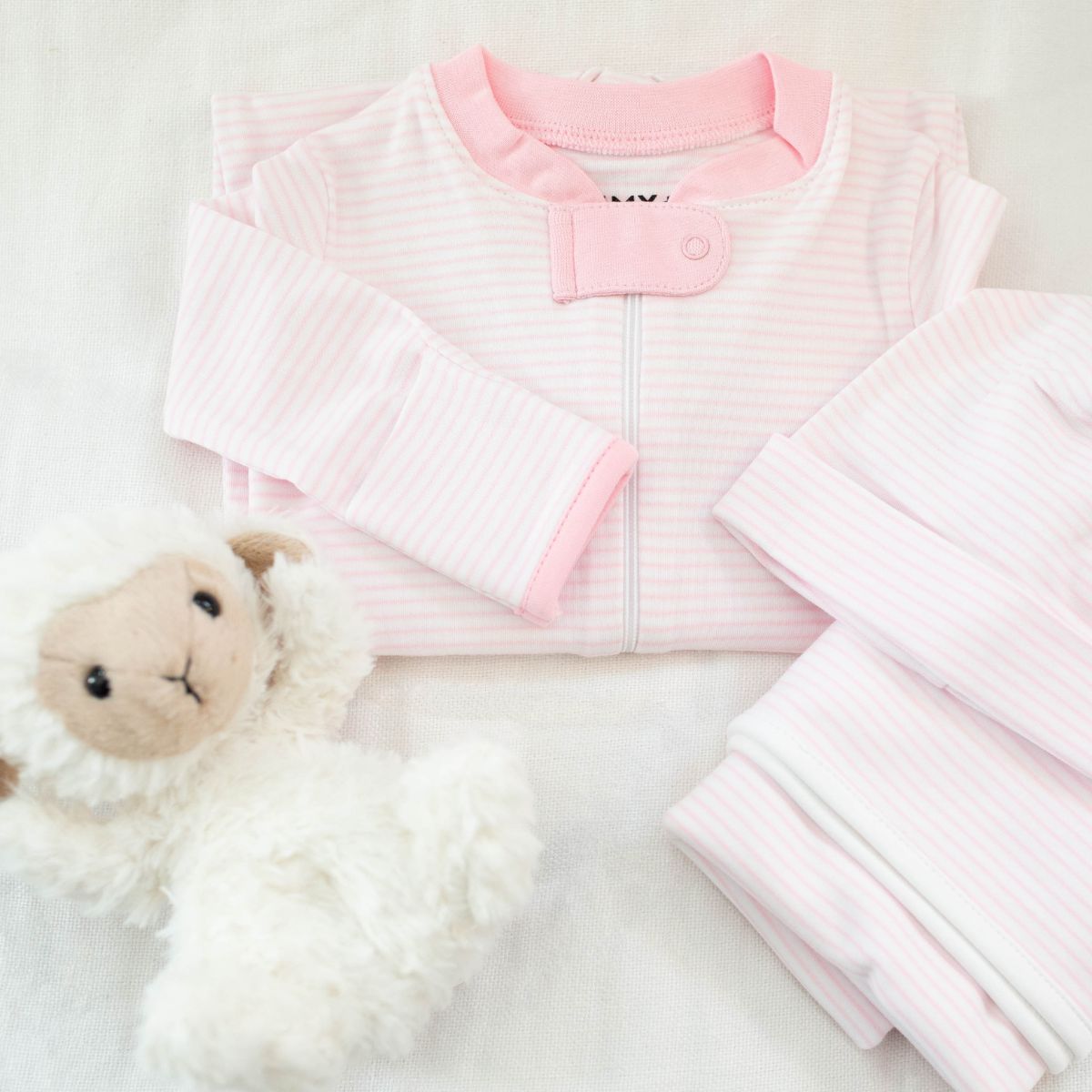 Newborn Clothing Essentials | Must-Have Baby Clothes Checklist – Sammy ...